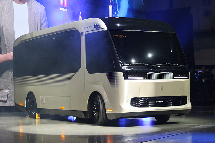 [U-EV]以Model T與Model U為基礎推零排放巴士、日本生產，三菱Fuso與鴻海宣布簽署合作MOU | U-CAR新聞