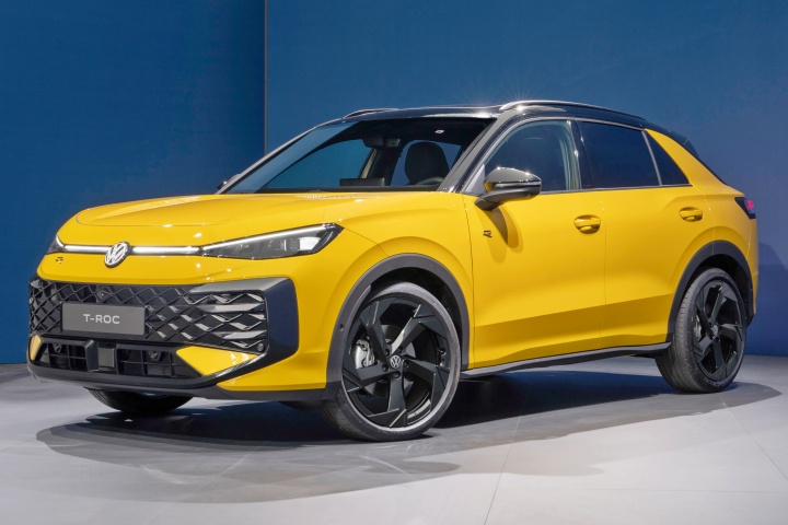 Volkswagen第2代大改款T-Roc正式亮相，嶄新家族化風貌與科技質感升級，國內市場可能有待2026年 | U-CAR新聞