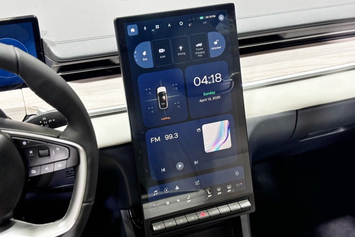 [U-EV]Foxtron Cavera緊急救援手冊曝光，造型靠攏北美版Model C，Luxgen n⁷面臨改款週期將退場? | U-CAR新聞